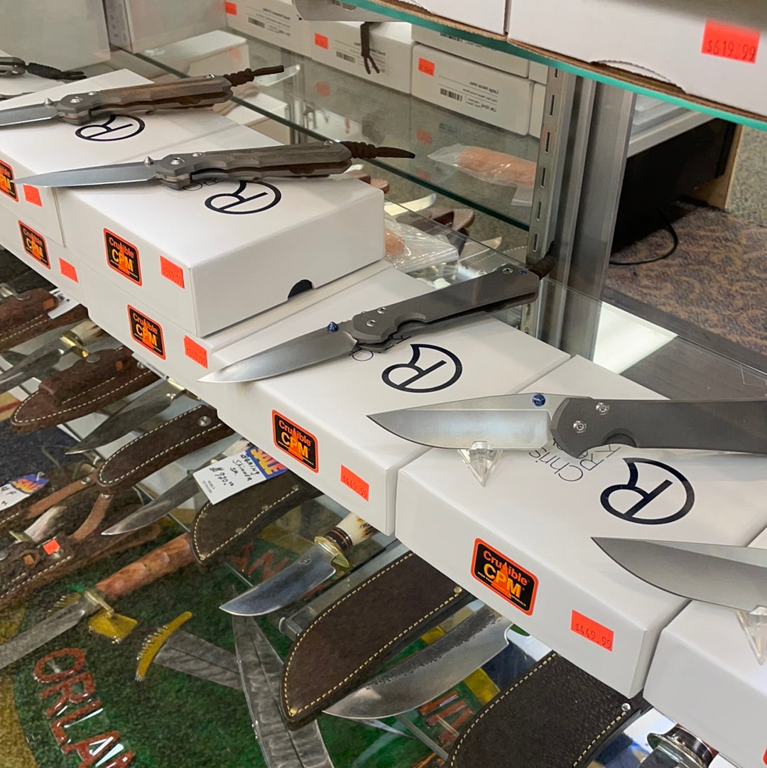 Chris Reeve Knives – Marks Outdoors